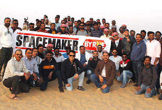 Spacemaker (UAE) Employees Celebrate Achievements with Desert Safari Adventure - Spacemaker
